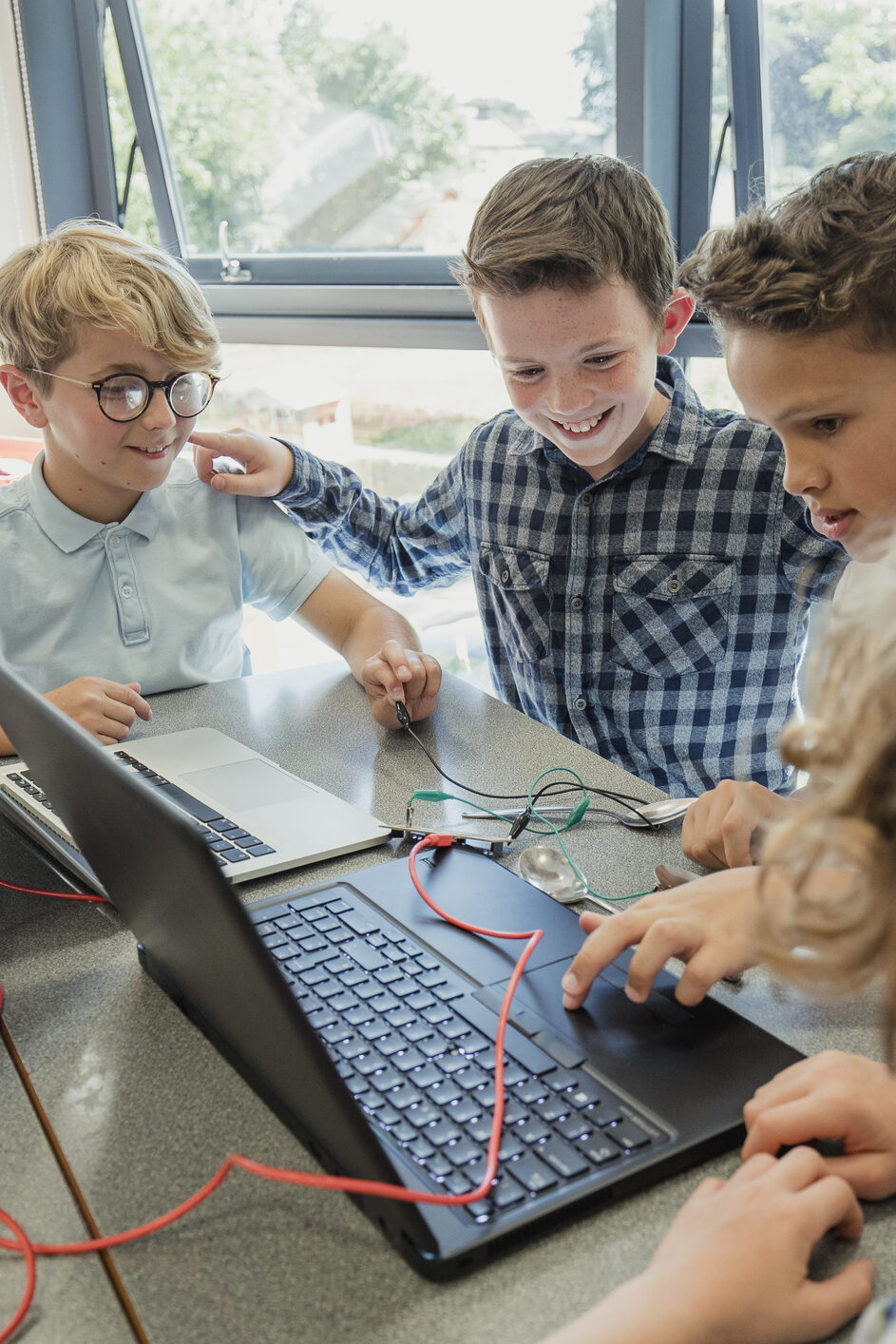 Gamification of SSI's as a science pedagogy: Toward a critical ...