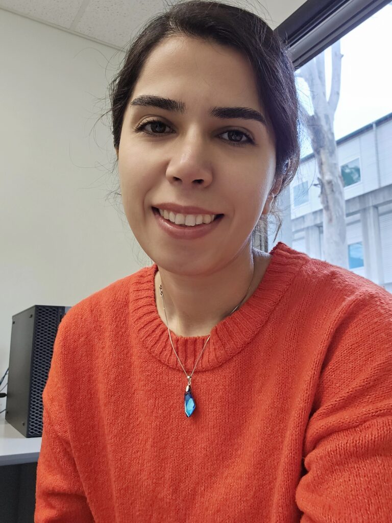 Current HDR Students - Contact Lens and Visual Optics Laboratory