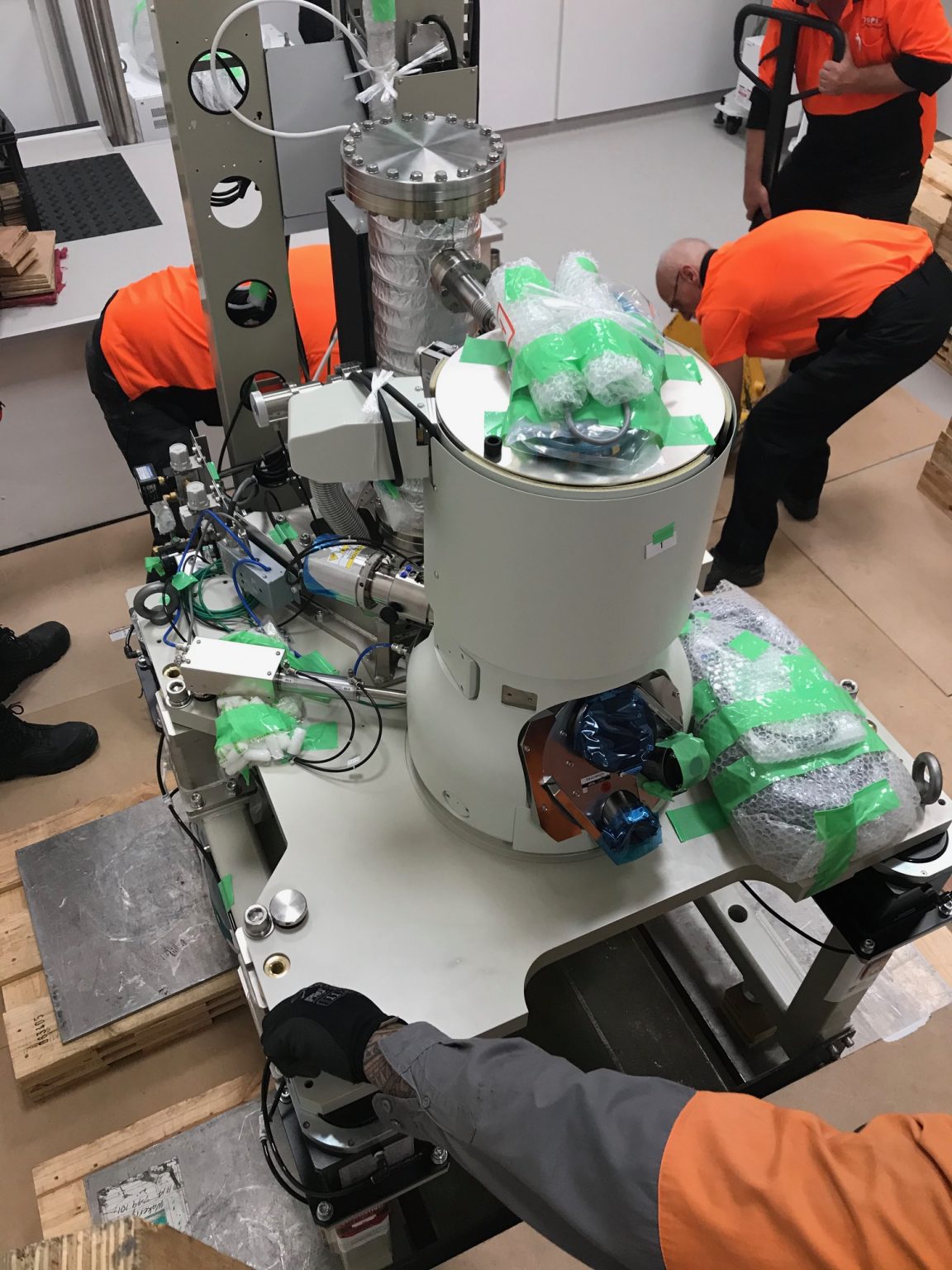 JEOL-200ARM “NeoARM” – new high-resolution TEM at QUT - Centre for ...