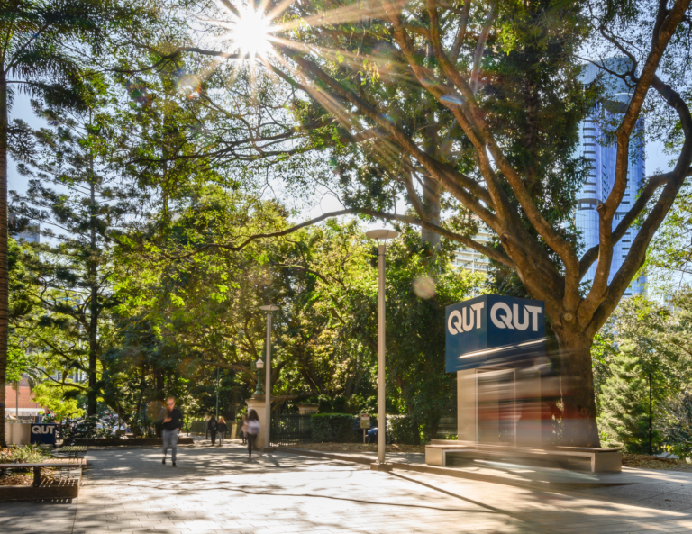 QUT Open Day on Sunday, July 31 - Centre for Materials Science