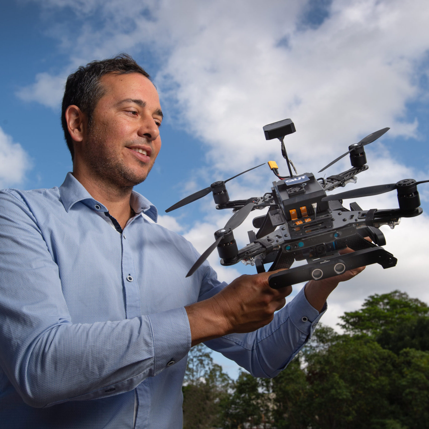 Tactile Based Robotic Manipulation Of Delicate Compliant Objects Qut Centre For Robotics