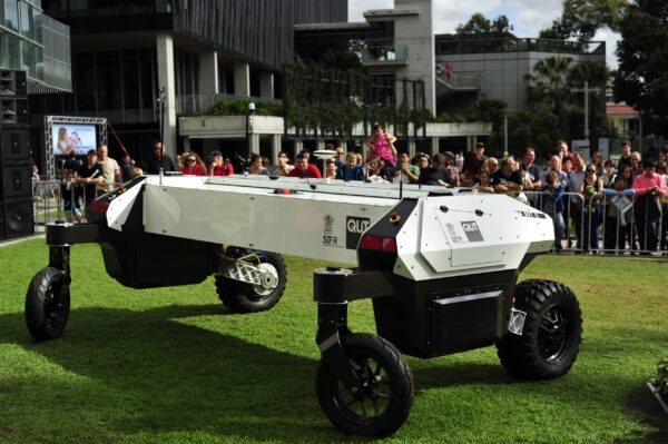 Autonomous Vehicles - QUT Centre for Robotics