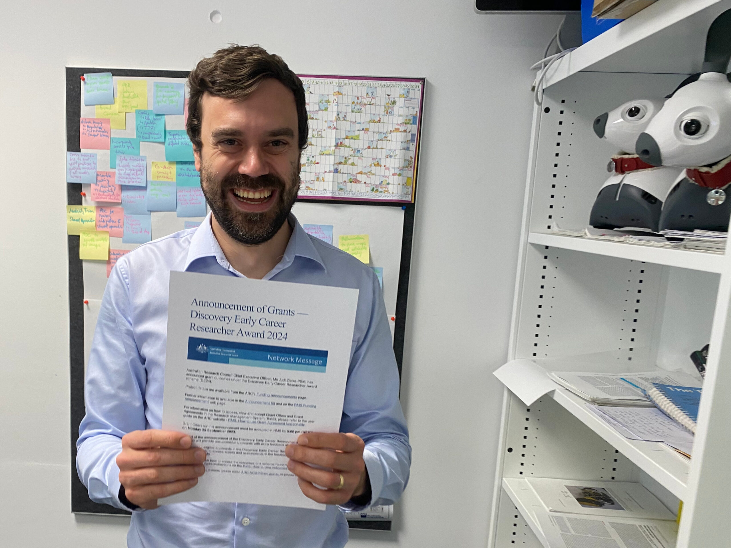 Adaptive and Efficient Robot Positioning Through Model and Task Fusion - QUT Centre for Robotics