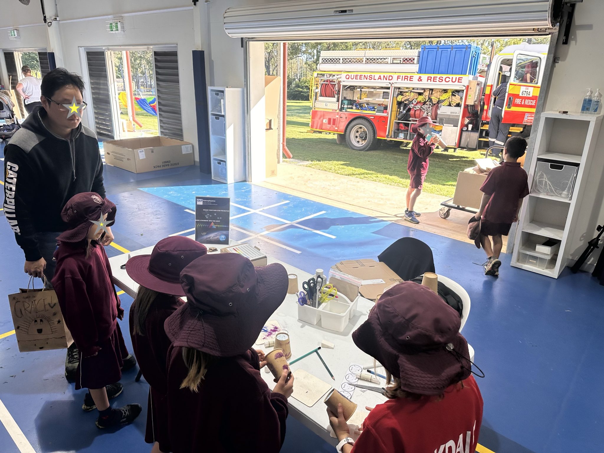 Outreach: Esk State School Visit - QUT Astrophysics