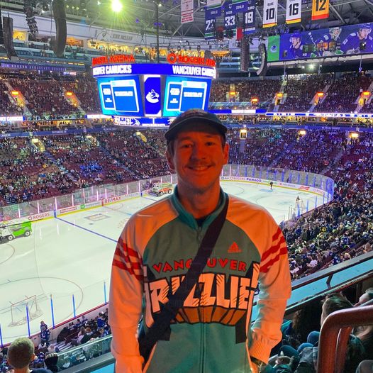 Mitchell Burrows - Skill Sport Performance Research Injury Group (SPRING)