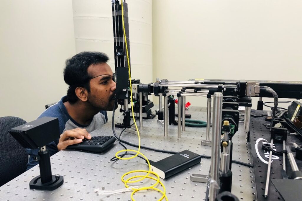 Optics, Myopia and Binocular Vision Laboratory - Centre for Vision and ...